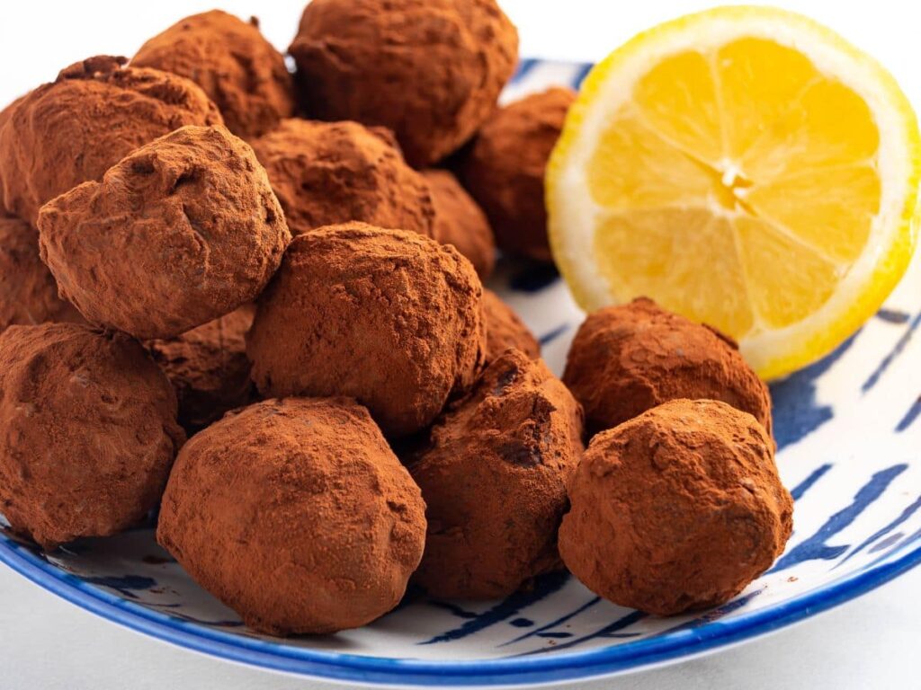 Dark rhum chocolate truffles - Pastry Online | Pastry Recipes, Classes ...